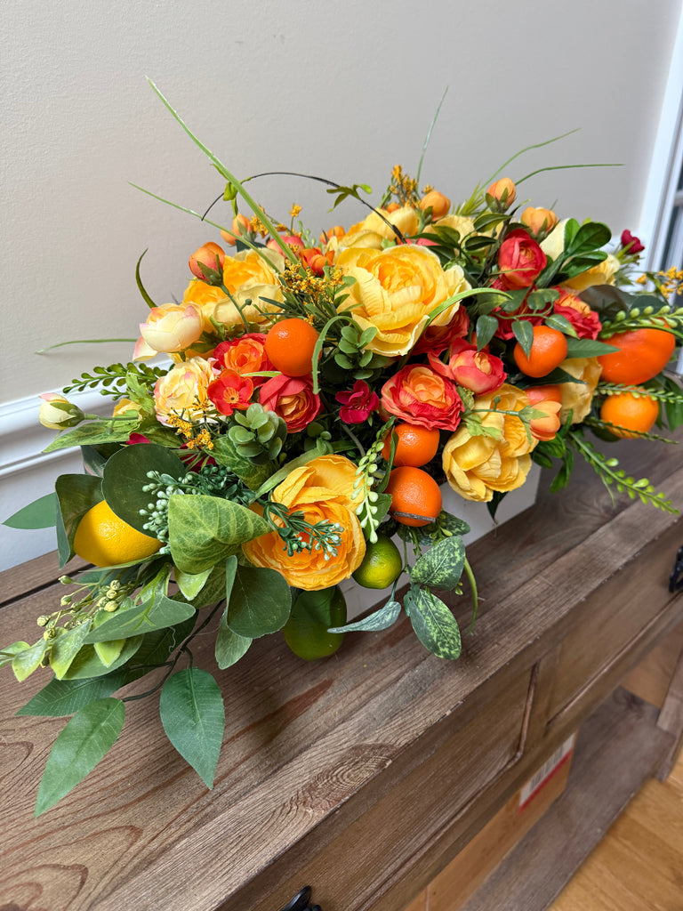 Citrus & Ranunculus Floral Arrangement for Summer – Enchanted Vines